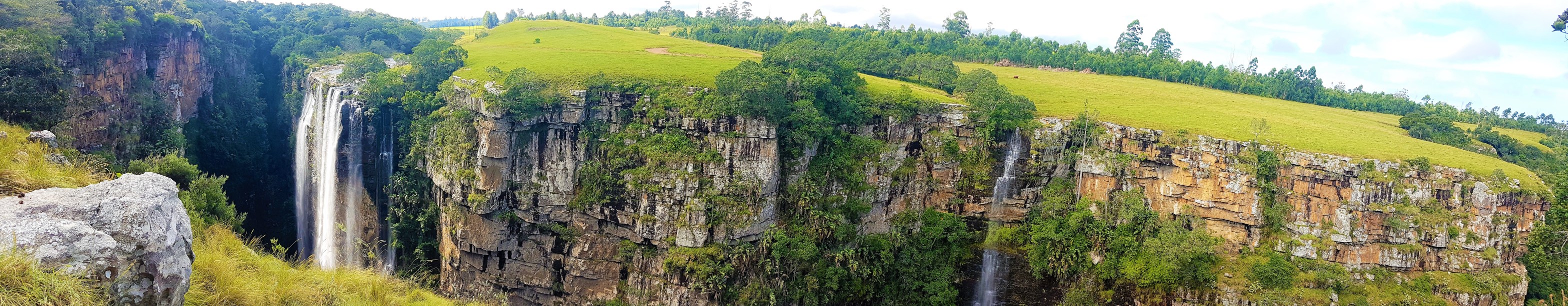 Magwa Falls and Magwa Tea Estate in Pondoland, South Africa – Traveling ...
